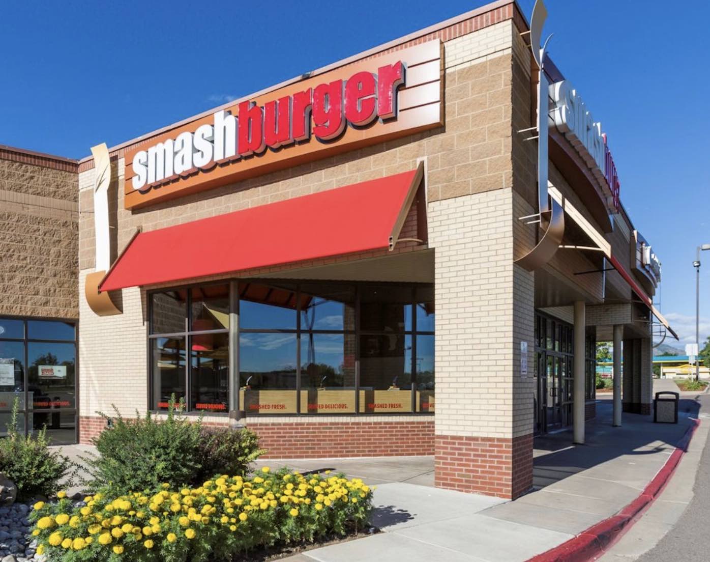 Smashburger Introduces New Carolina BBQ Burnt Ends Burger – The Gotham ...